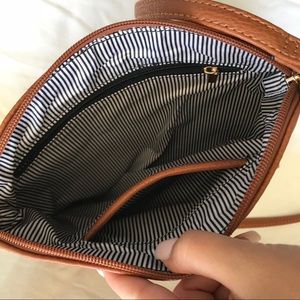 Nordstrom | Bags | Bnwt Tan Pleather Leather Crossbody Purse | Poshmark